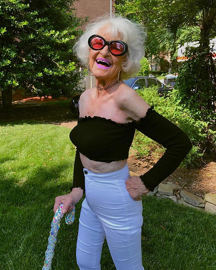 Vi Presentiamo Baddie Winkle La 92enne Più Cool E Simpatica Di Instagram